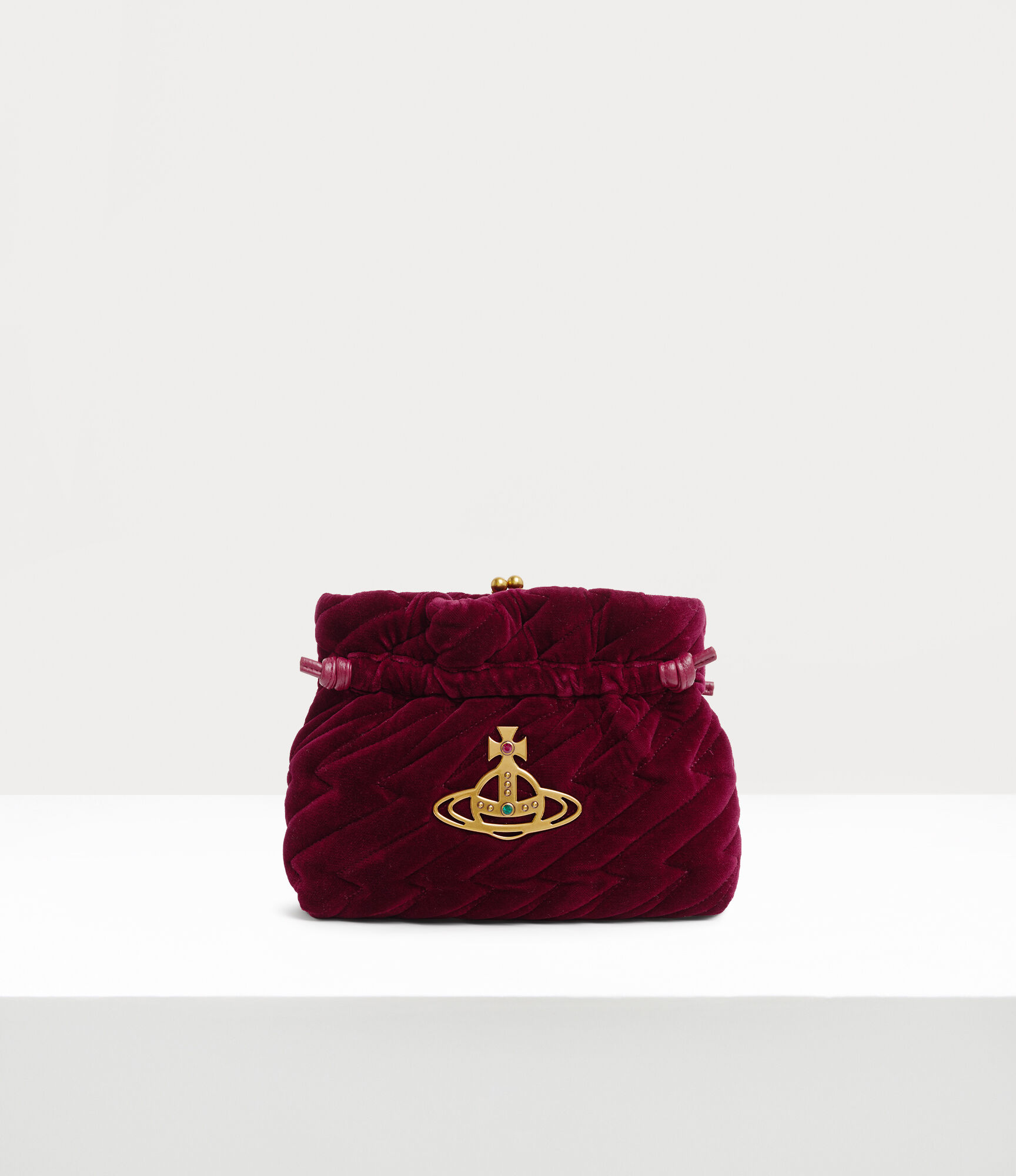 eva small clutch in burgundy | Vivienne Westwood®