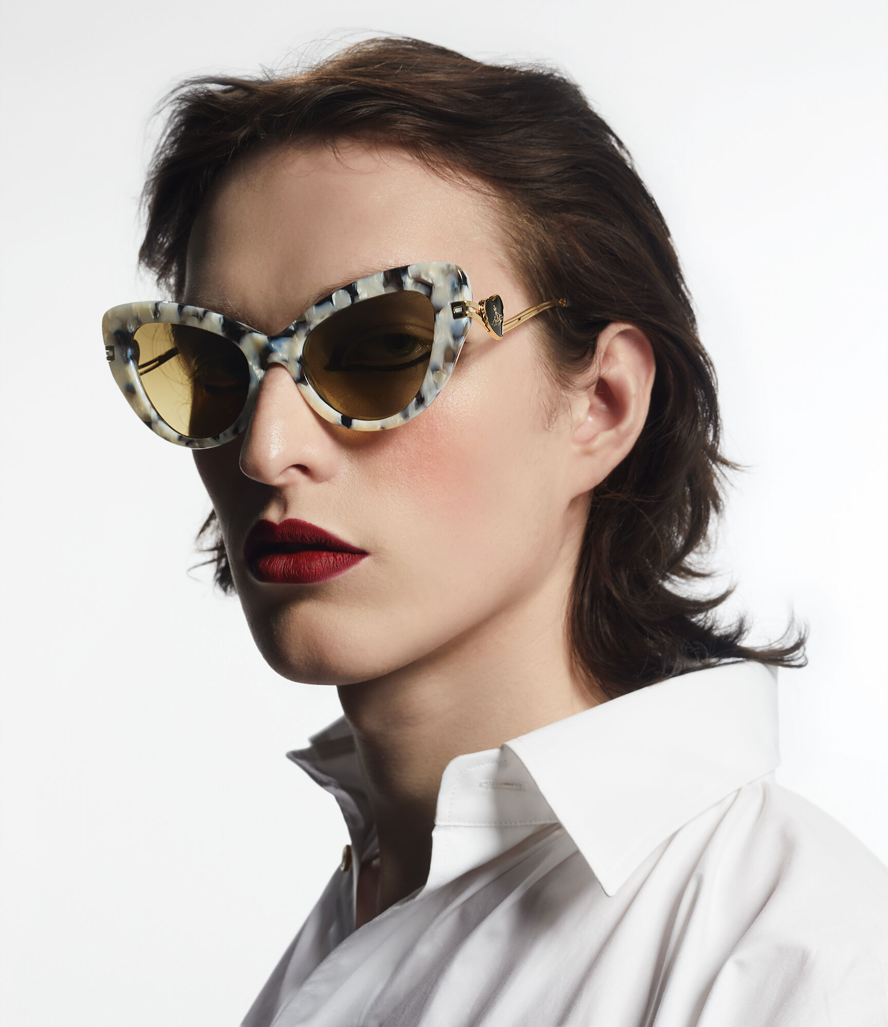 Liza Sunglasses in WHITE | Vivienne Westwood®