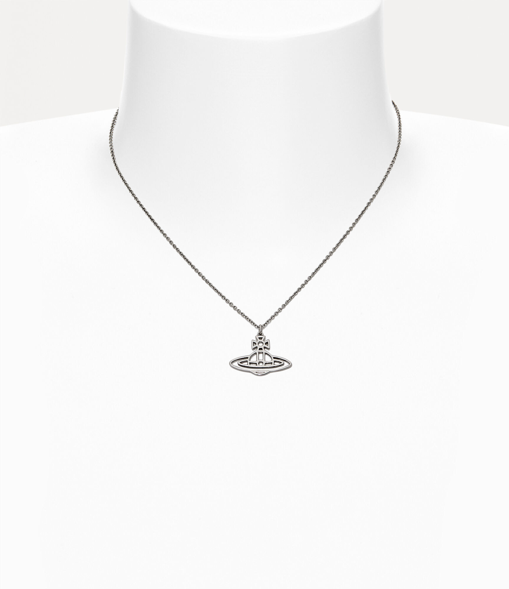 Thin lines short flat orb pendant