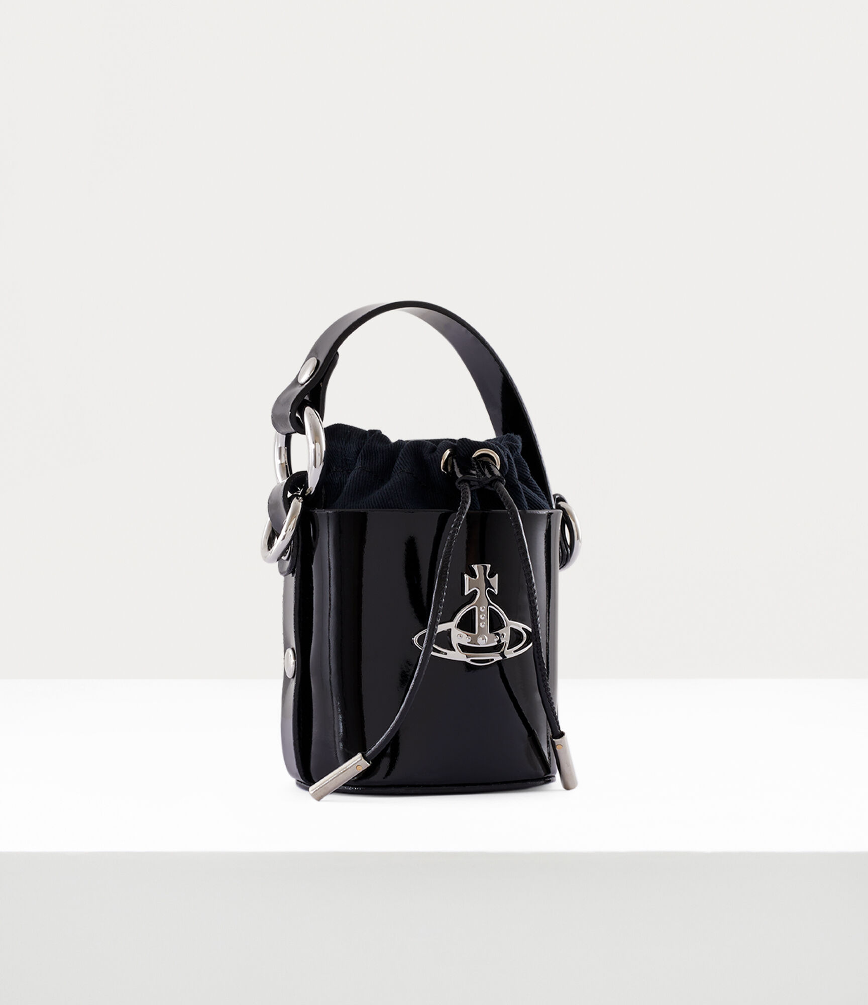 Shiny Patent Mini Daisy Bag in BLACK | Vivienne Westwood®