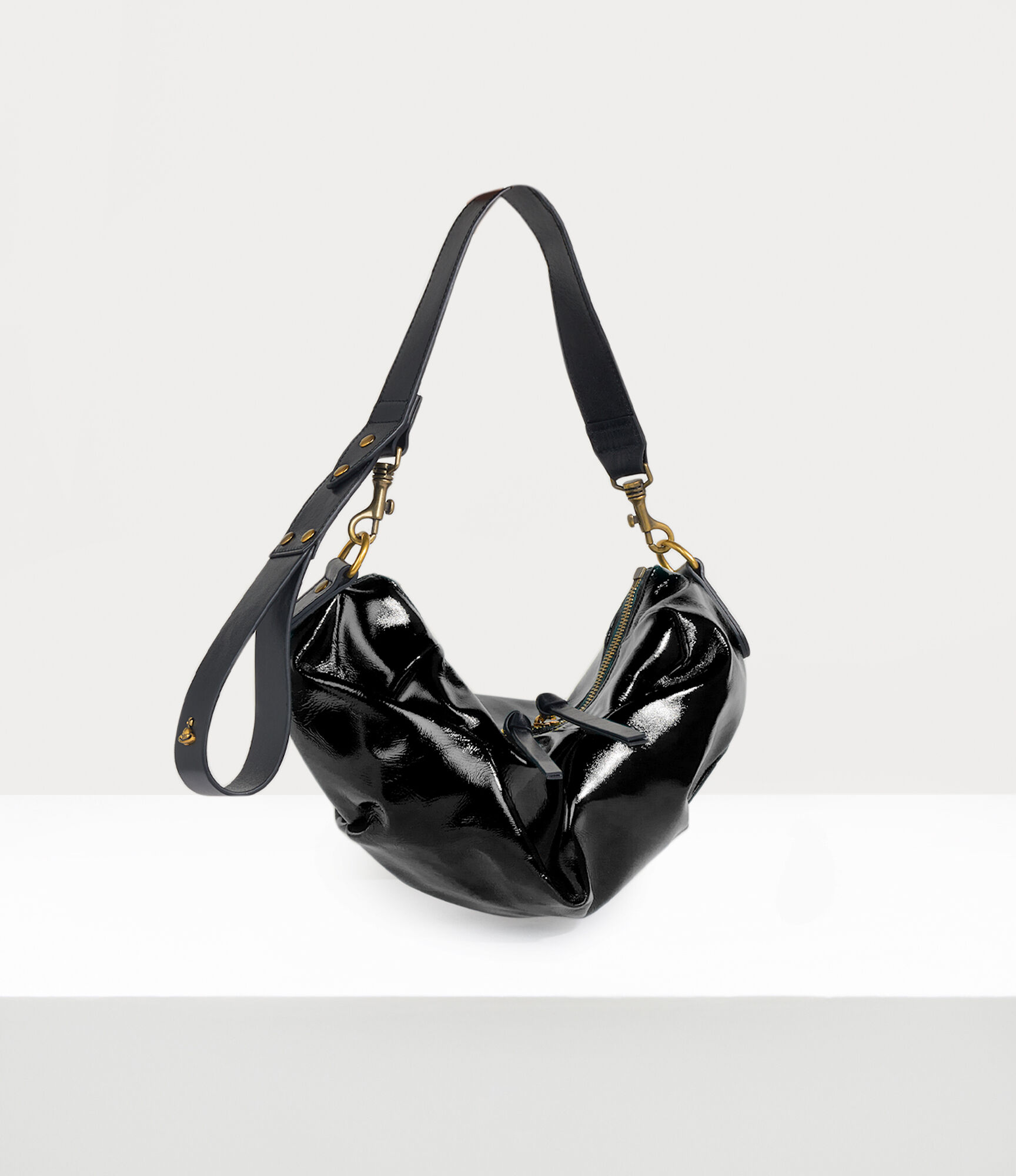 Small Agnes Shoulder Bag in BLACK-3D-ORB | Vivienne Westwood®