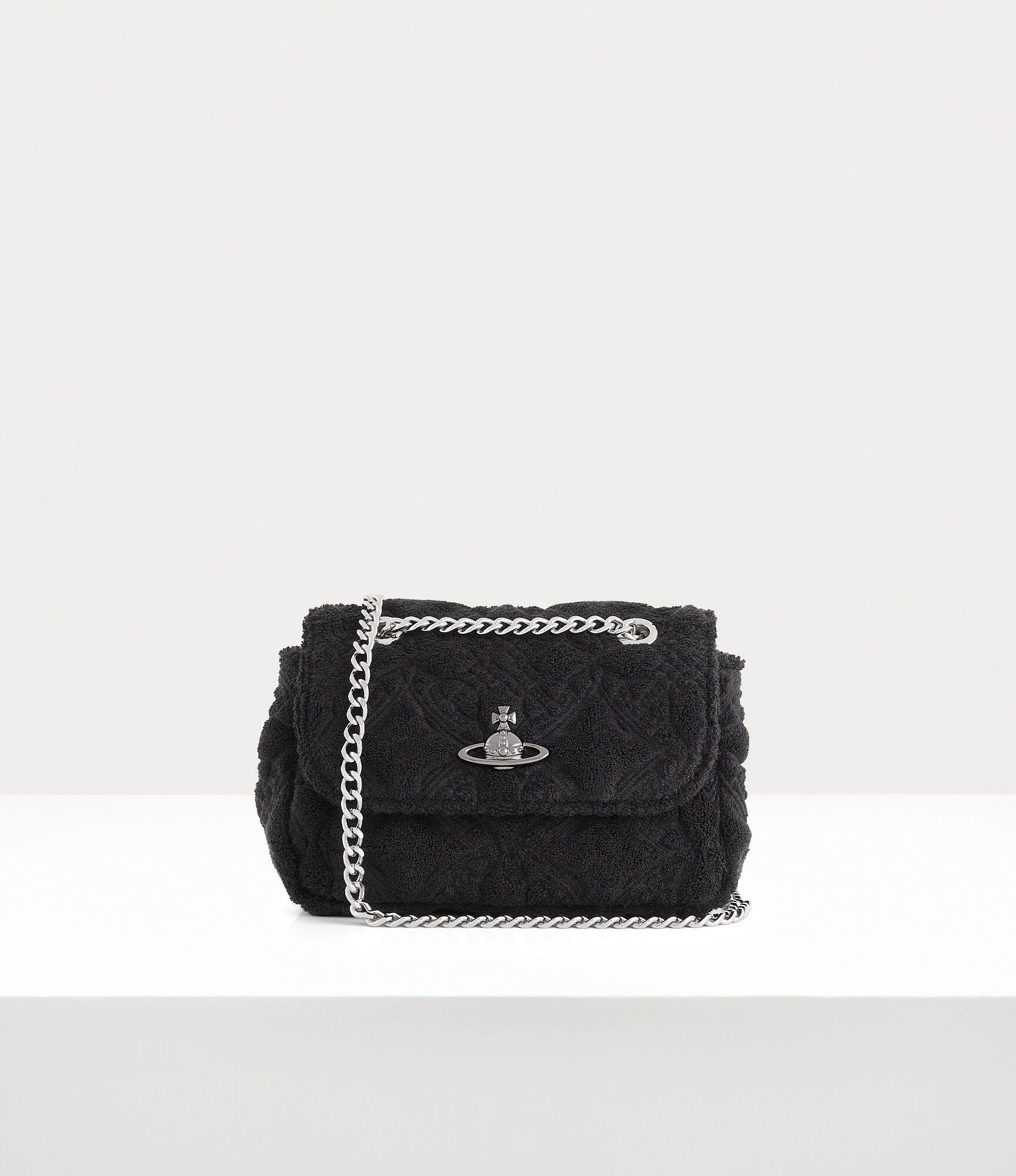 Small Purse With Chain in BLACK | Vivienne Westwood®
