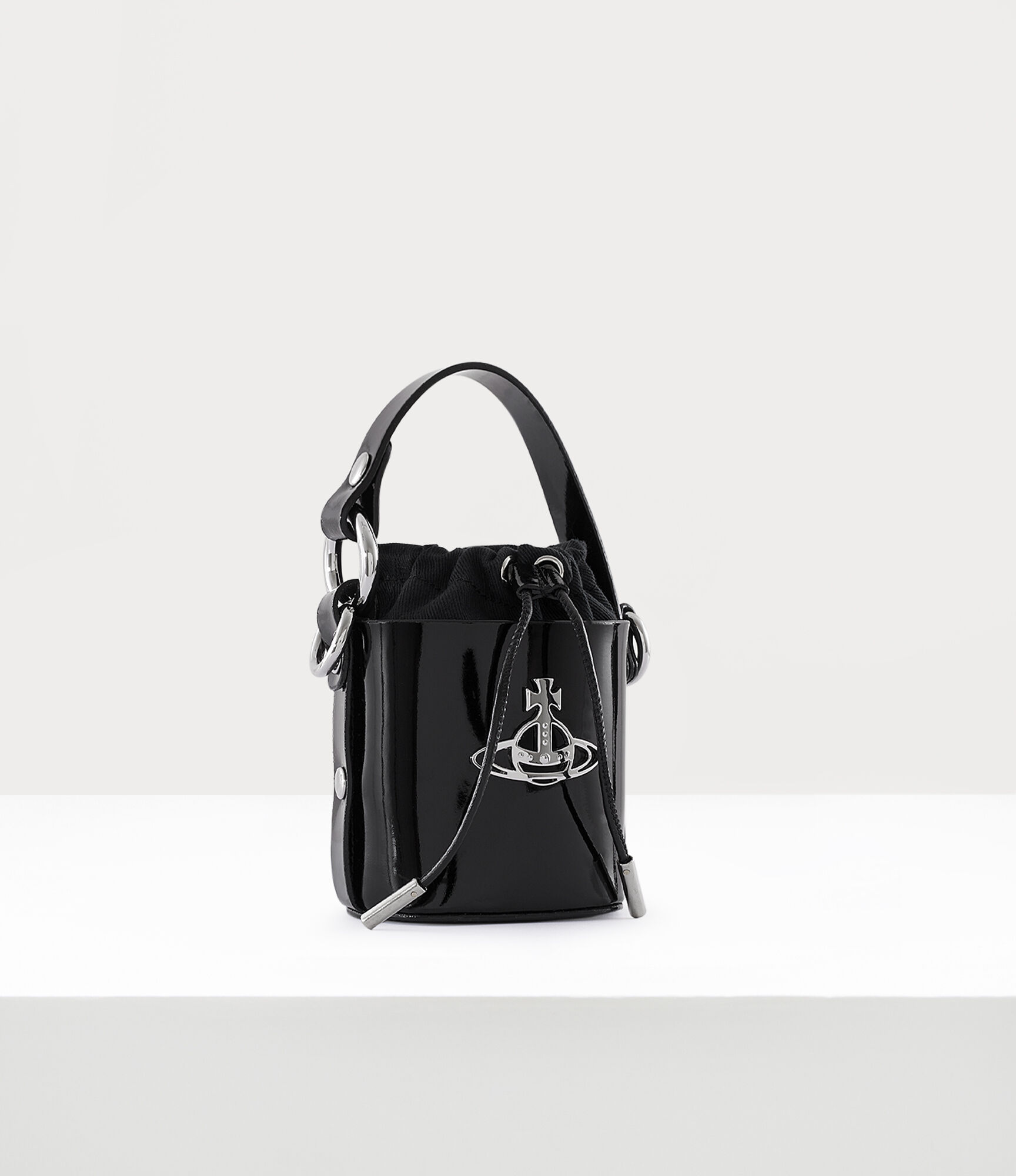 Shiny Patent Mini Daisy Bag in BLACK | Vivienne Westwood®