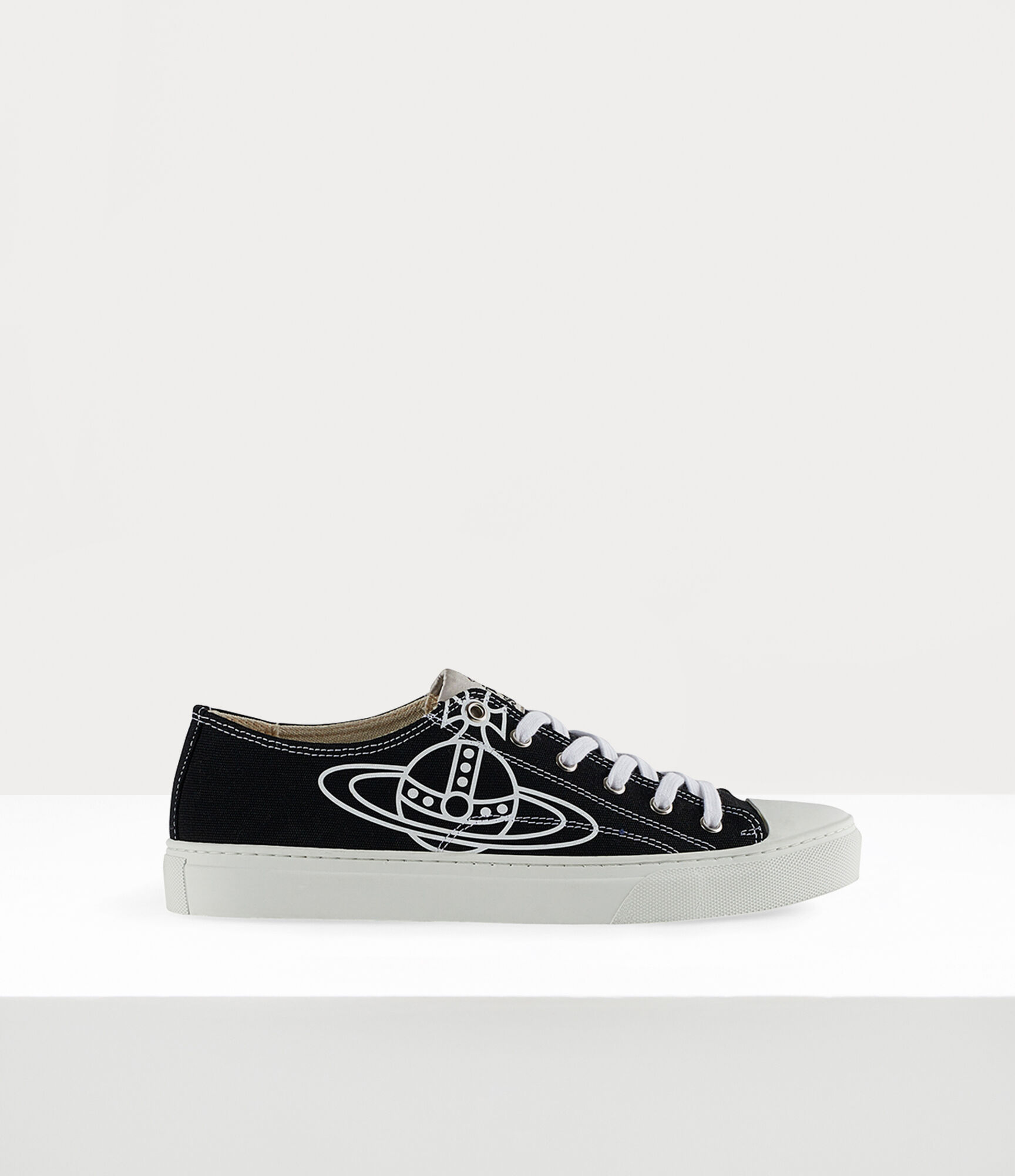 Low Top Canvas Plimsoll in BLACK | Vivienne Westwood®