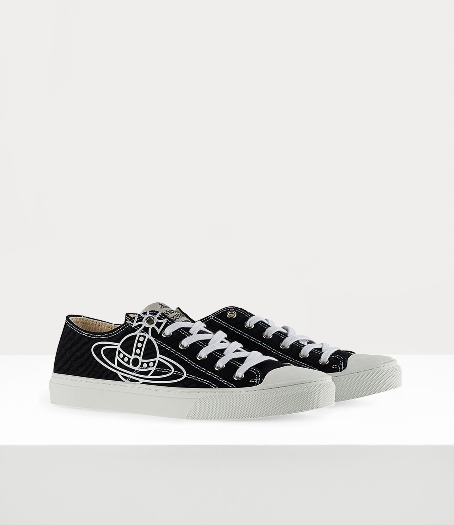 Low Top Canvas Plimsoll in BLACK | Vivienne Westwood®