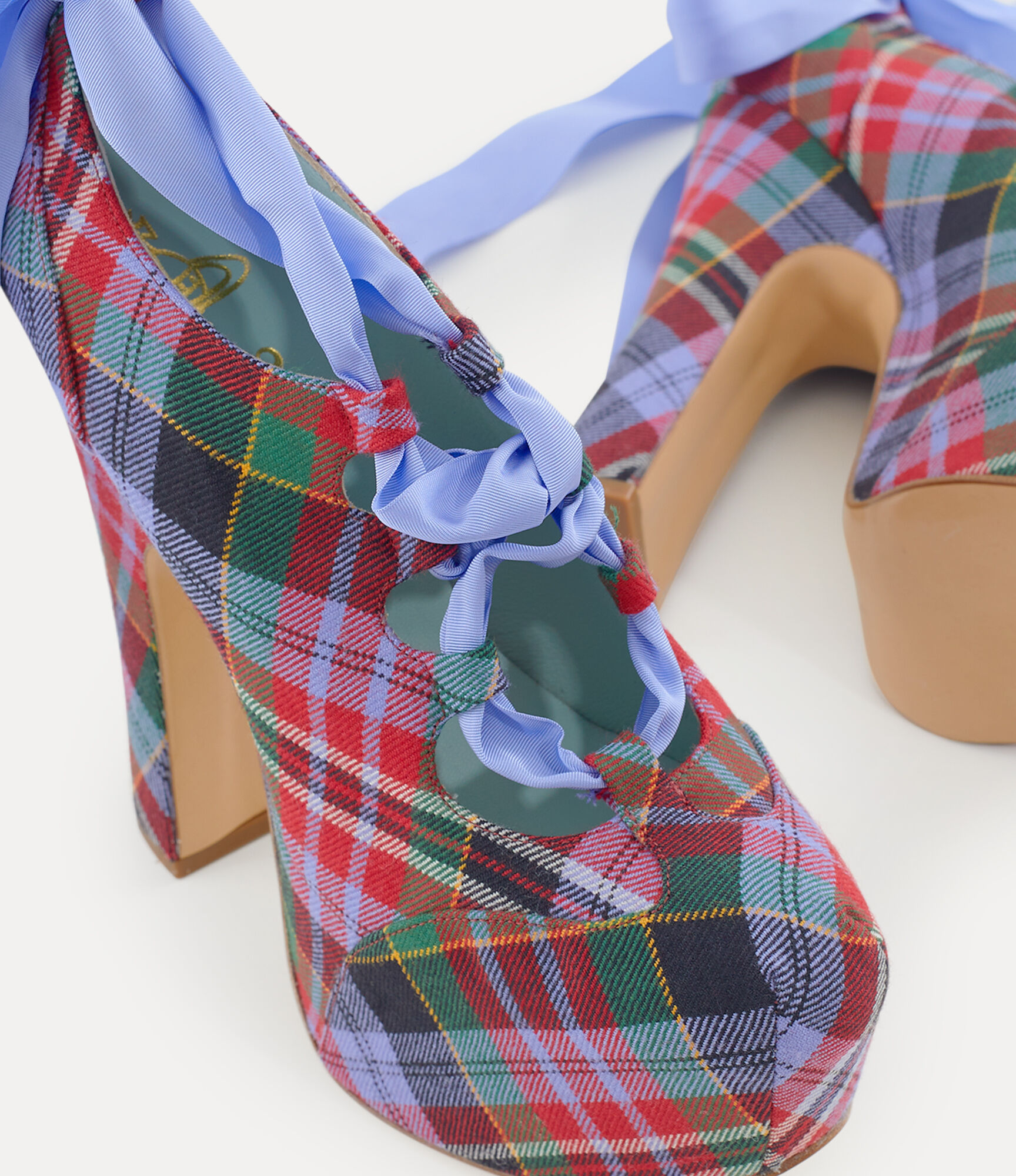 Elevated Ghillie platform in BRICK | Vivienne Westwood®