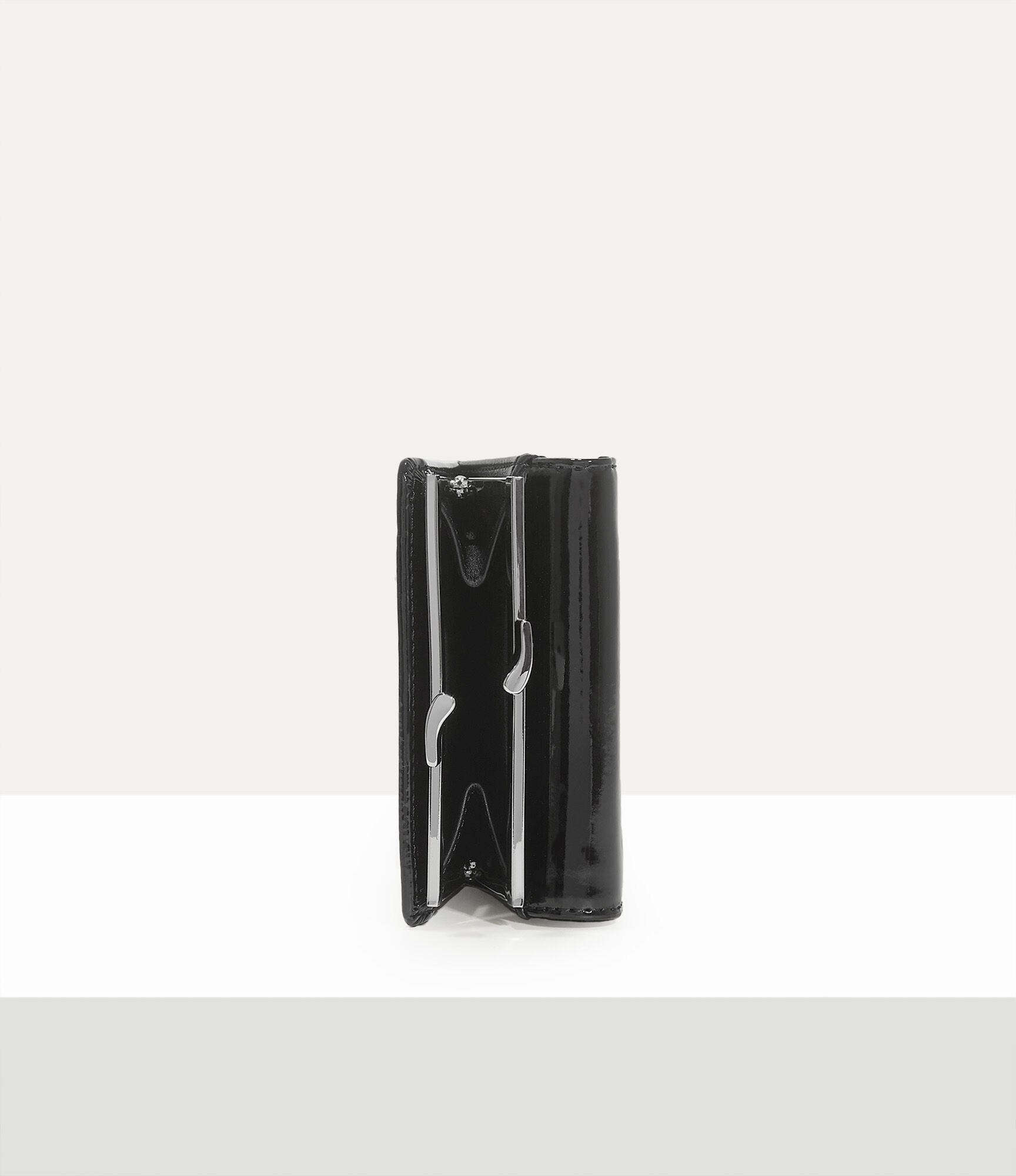 Small Frame Wallet in BLACK | Vivienne Westwood®